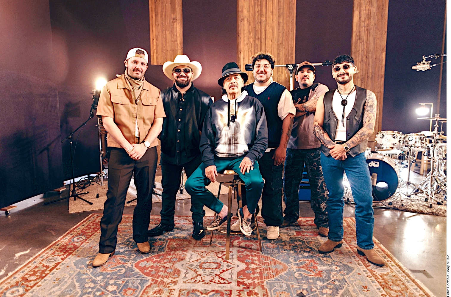 Carlos Santana sueña con un Woodstock latino - Luces del Siglo