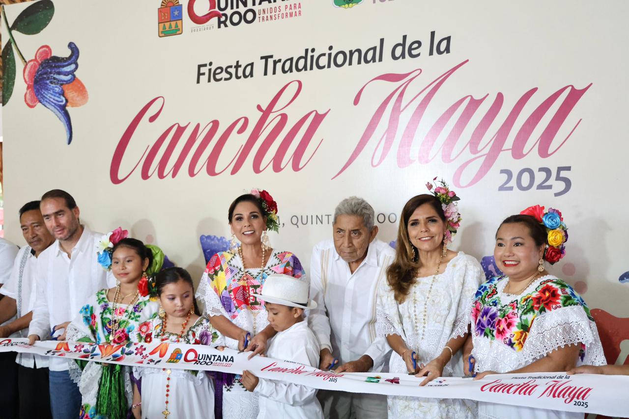 Preside Mara Lezama fiesta tradicional maya - Luces del Siglo