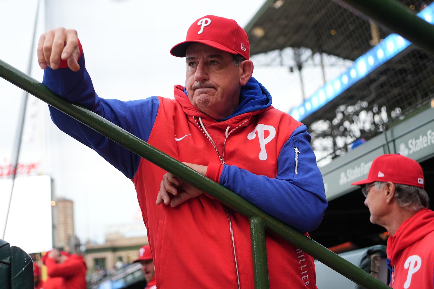 Phillies despiden a Rob Thomson - Luces del Siglo